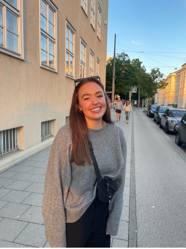 Meet Lydia - Ministry Intern - Vision Ministries Canada