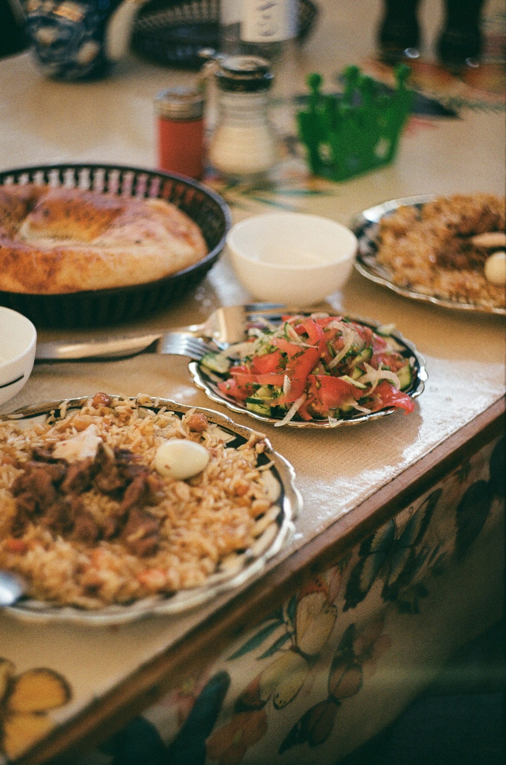 Eating Together - Varsity Bible Church - Vision Ministries Canada